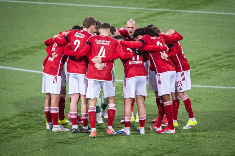 Jagten begynder mod Vejle Boldklub
